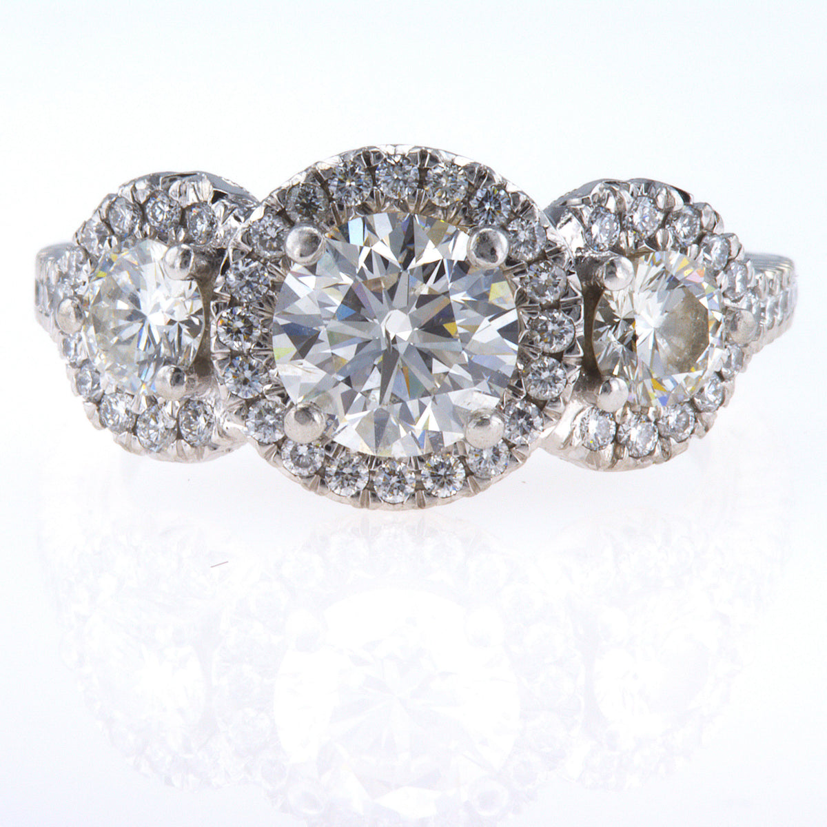 1.35CT IDEAL-CUT DIAMOND SET IN PLATINUM RING BY MARTIN FLYER – The Gem Lab